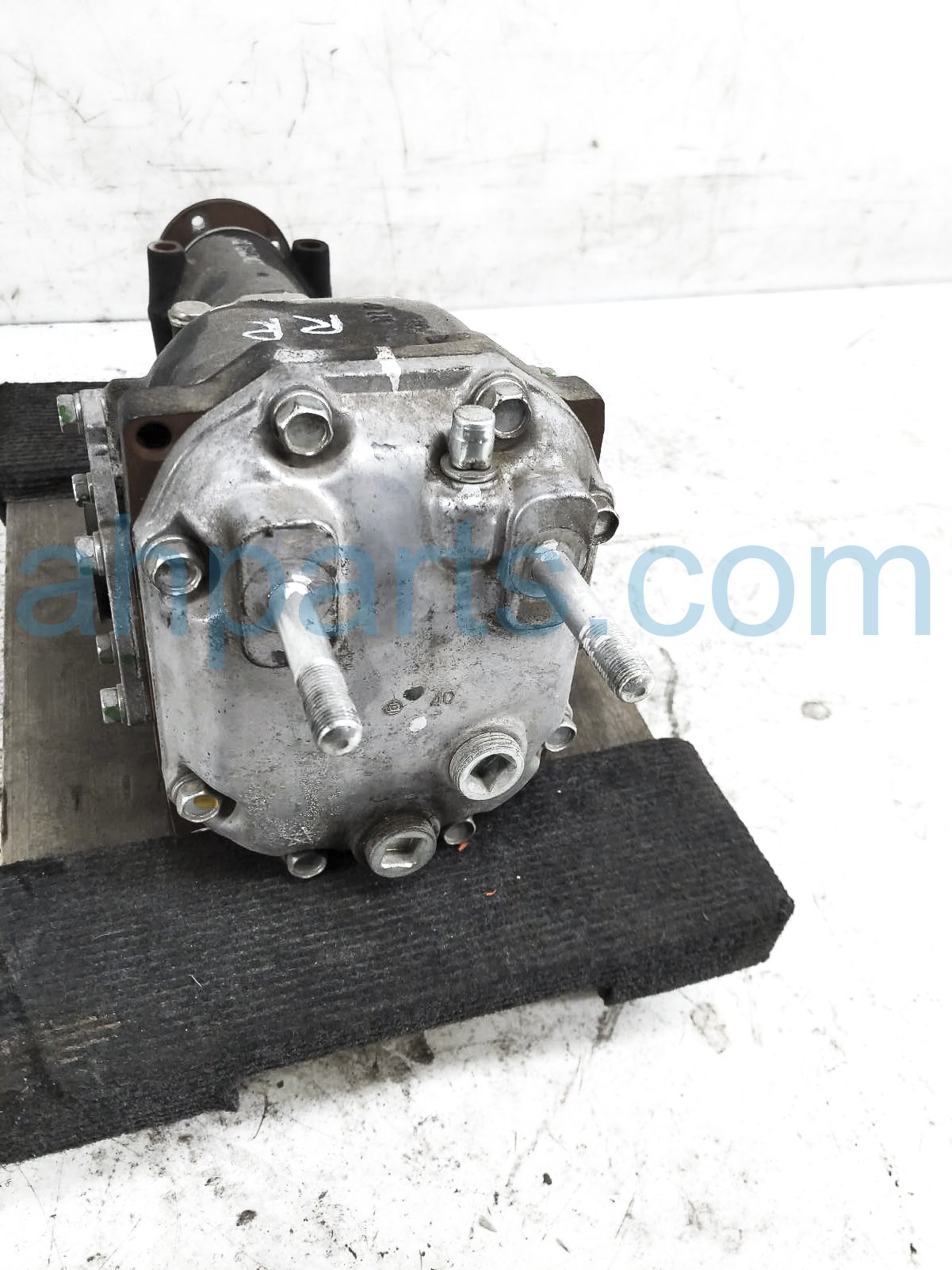 Sold 2018 Subaru WRX Rear Differential 27011AB161