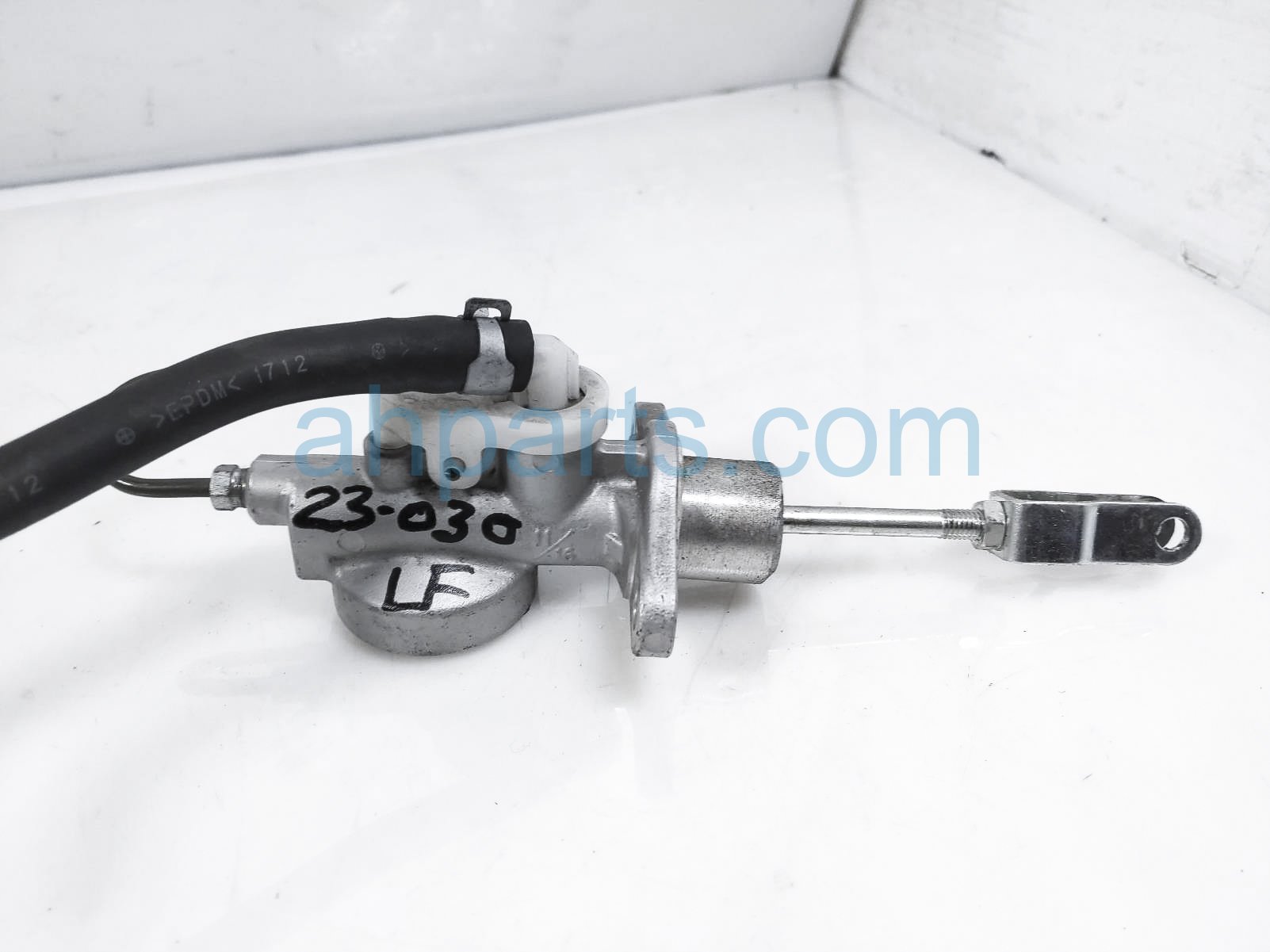 Sold 2018 Subaru WRX Slave Master Clutch Cylinder 37230VA001