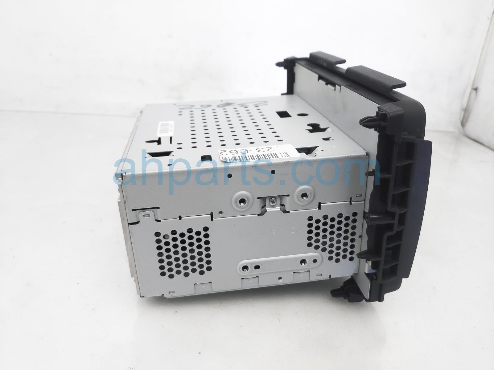 Sold 2019 Honda HR-V Radio Receiver & Display Screen 39100-T7A-M1,