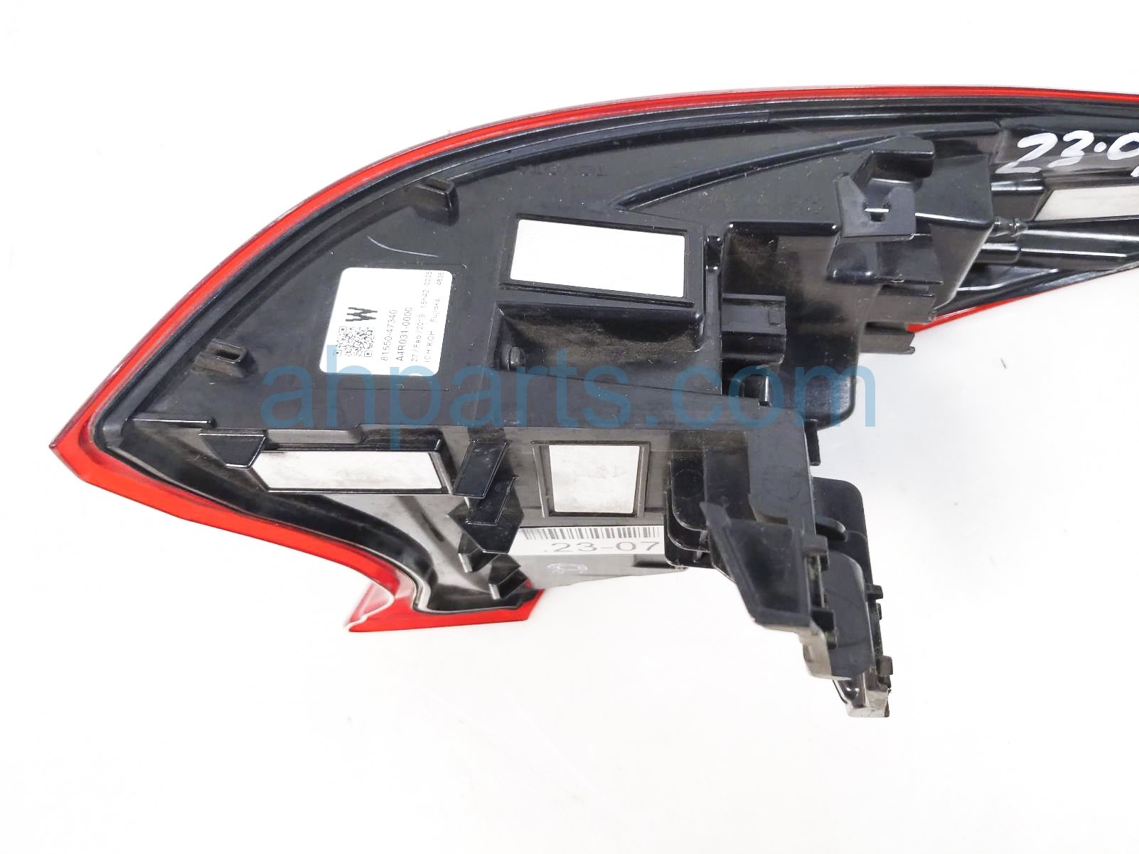 2019 Toyota Prius Light / Rear Passenger Tail Lamp (on Body) 81550-47340