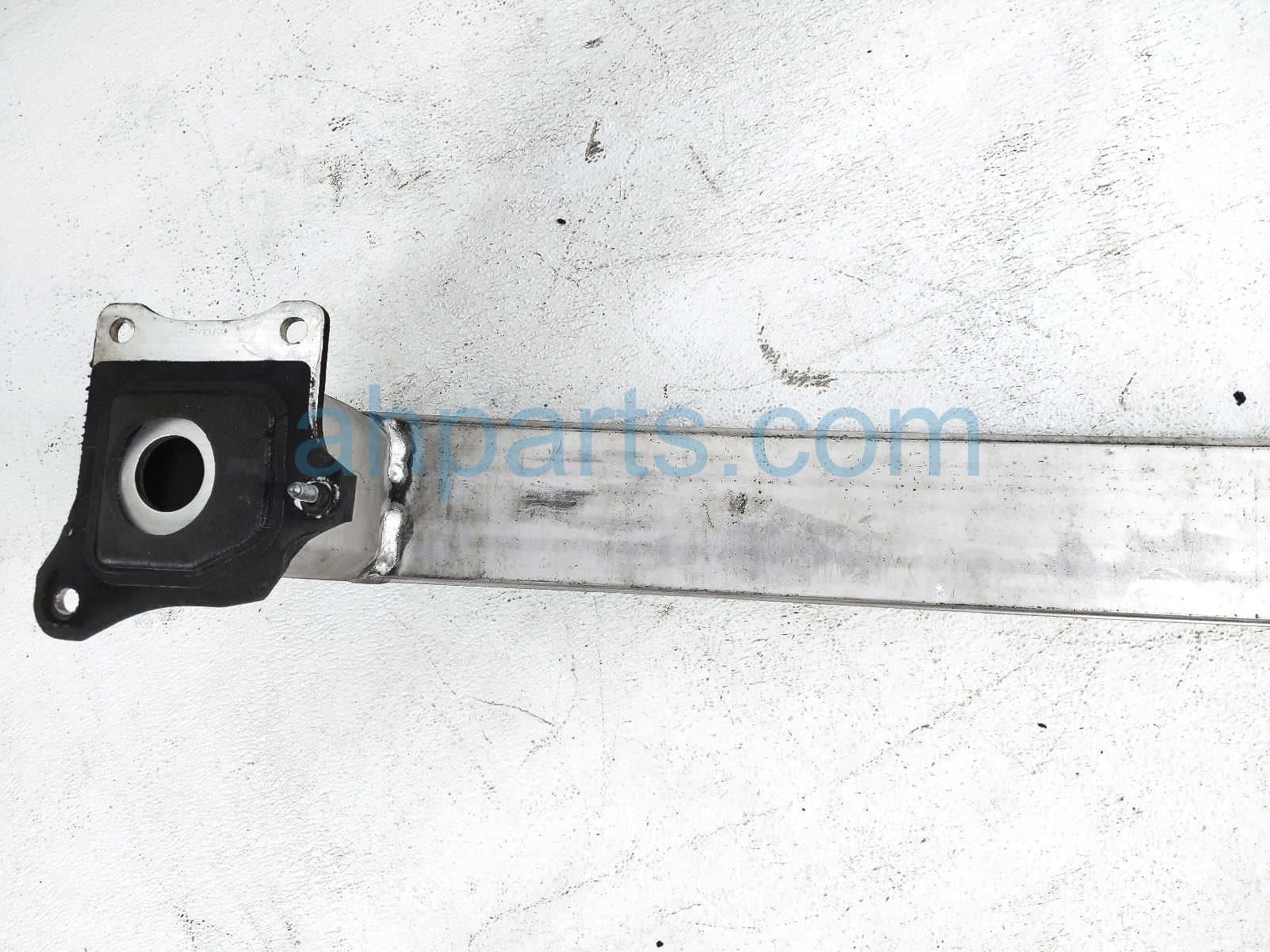 Sold 2013 Audi A7 Audi Beam Rear Bumper Reinforcement Bar 4G8-807-309-A,