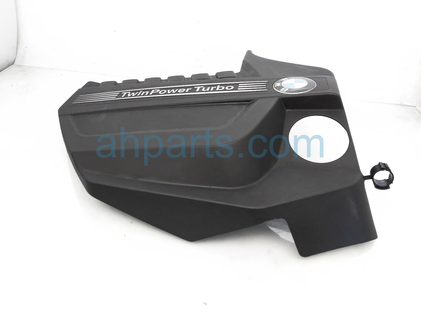 Sold 2013 BMW 535i Engine Appearance Cover 11-12-7-607-447,