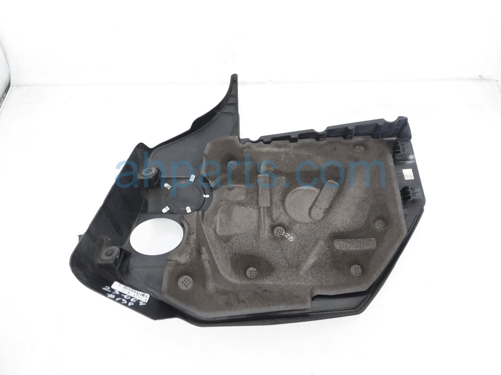 Sold 2013 BMW 535i Engine Appearance Cover 11-12-7-607-447,