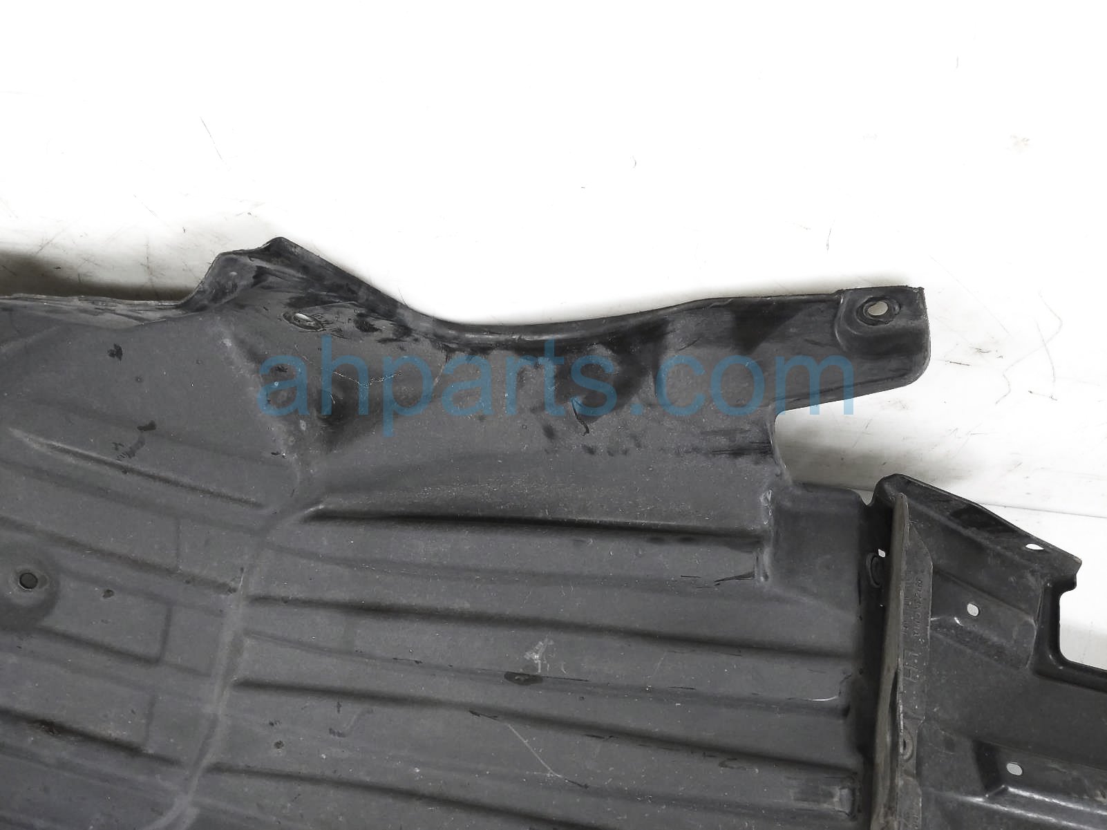 2019 Subaru Ascent Front Driver Inner Fender Liner 59110XC01A