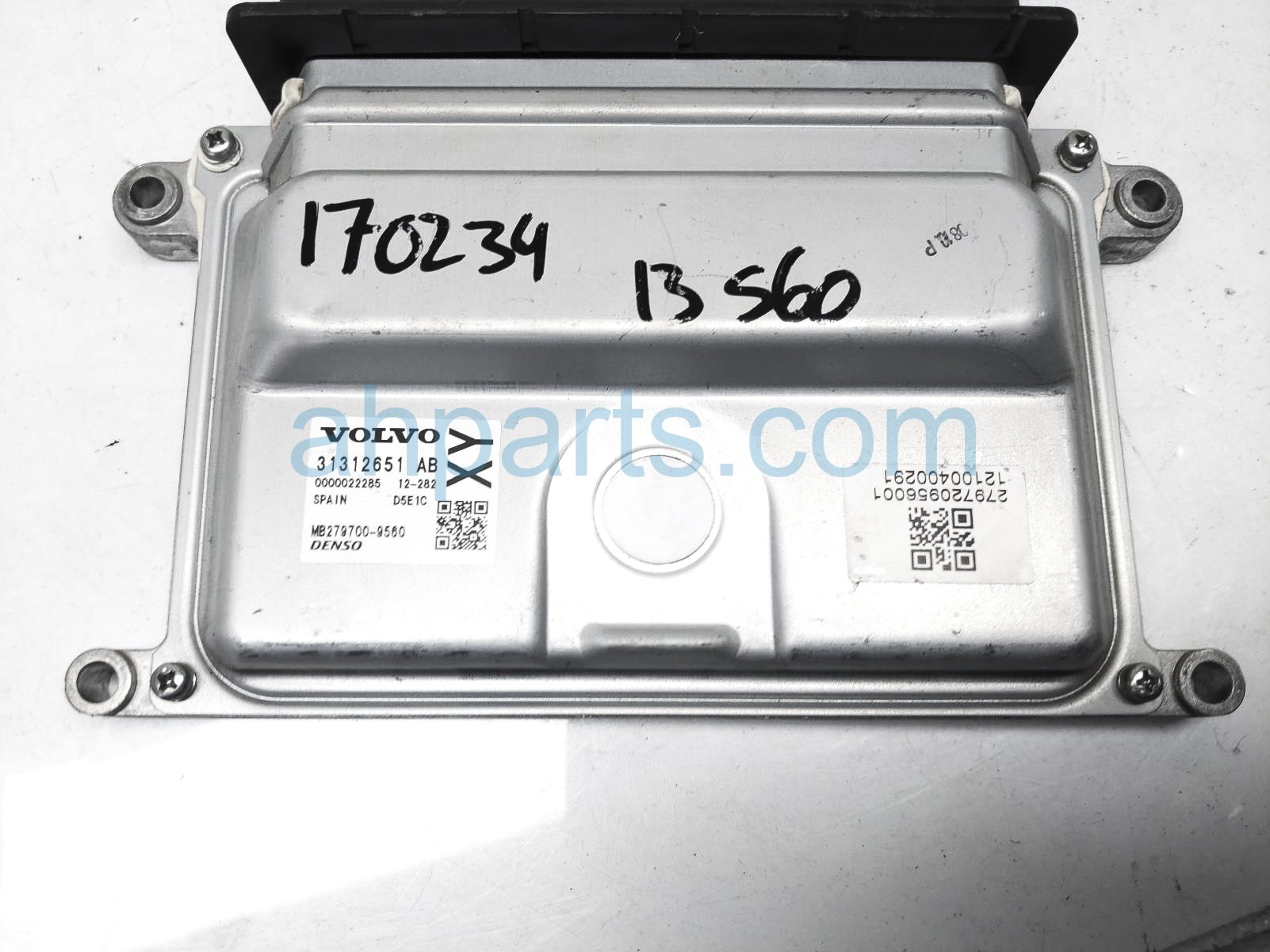 Sold 2013 Volvo S60 Ecu Control / Engine Computer Module (ecm) 31312651