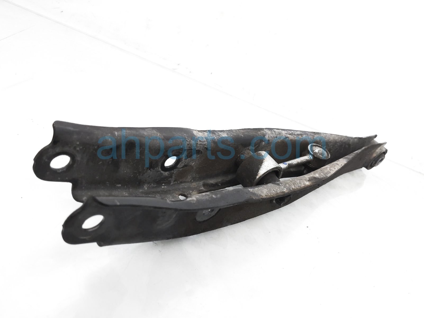 Sold 2022 Subaru WRX Lower Rear Passenger Strut Mount Control Arm ...