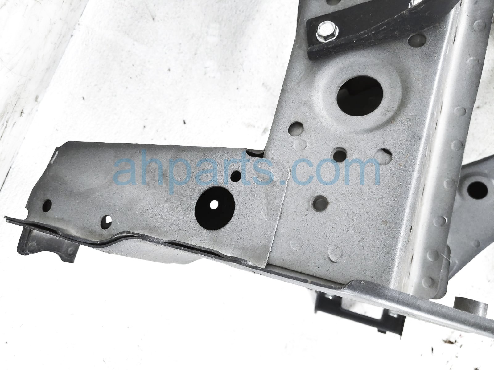 Sold 2022 Honda Civic Driver Apron Cut - Grey - 1.5l Htbk 60910-T20-305ZZ,