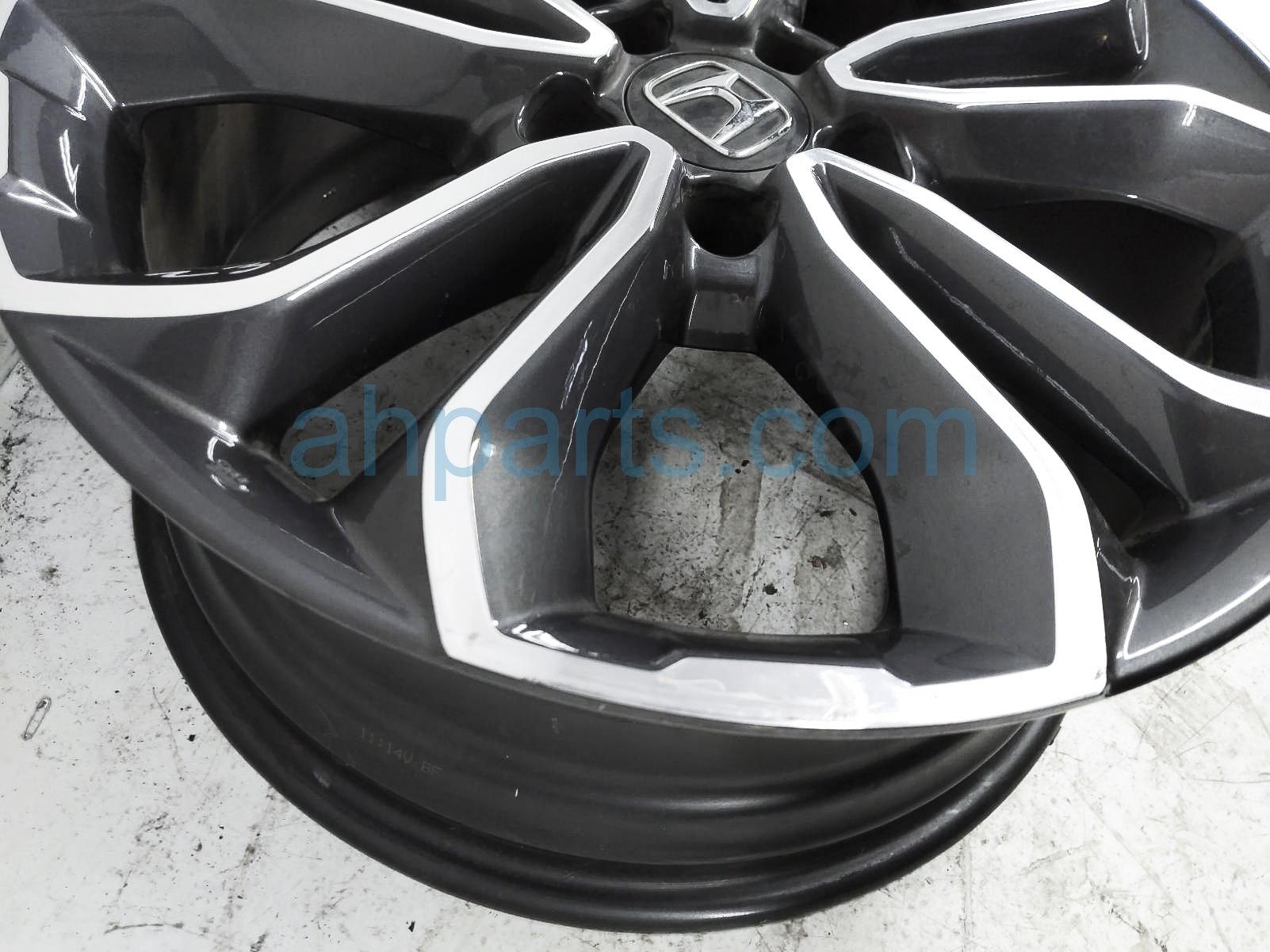 Sold 2021 Honda CR-V Front Passenger Wheel / Rim 42700-TLA-A63,