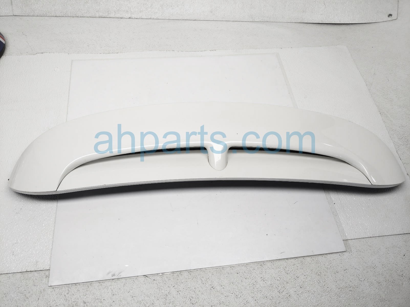 2008 BMW Mini Cooper Trunk / Wing Rear Spoiler Assy - White 51-62-2-753 ...