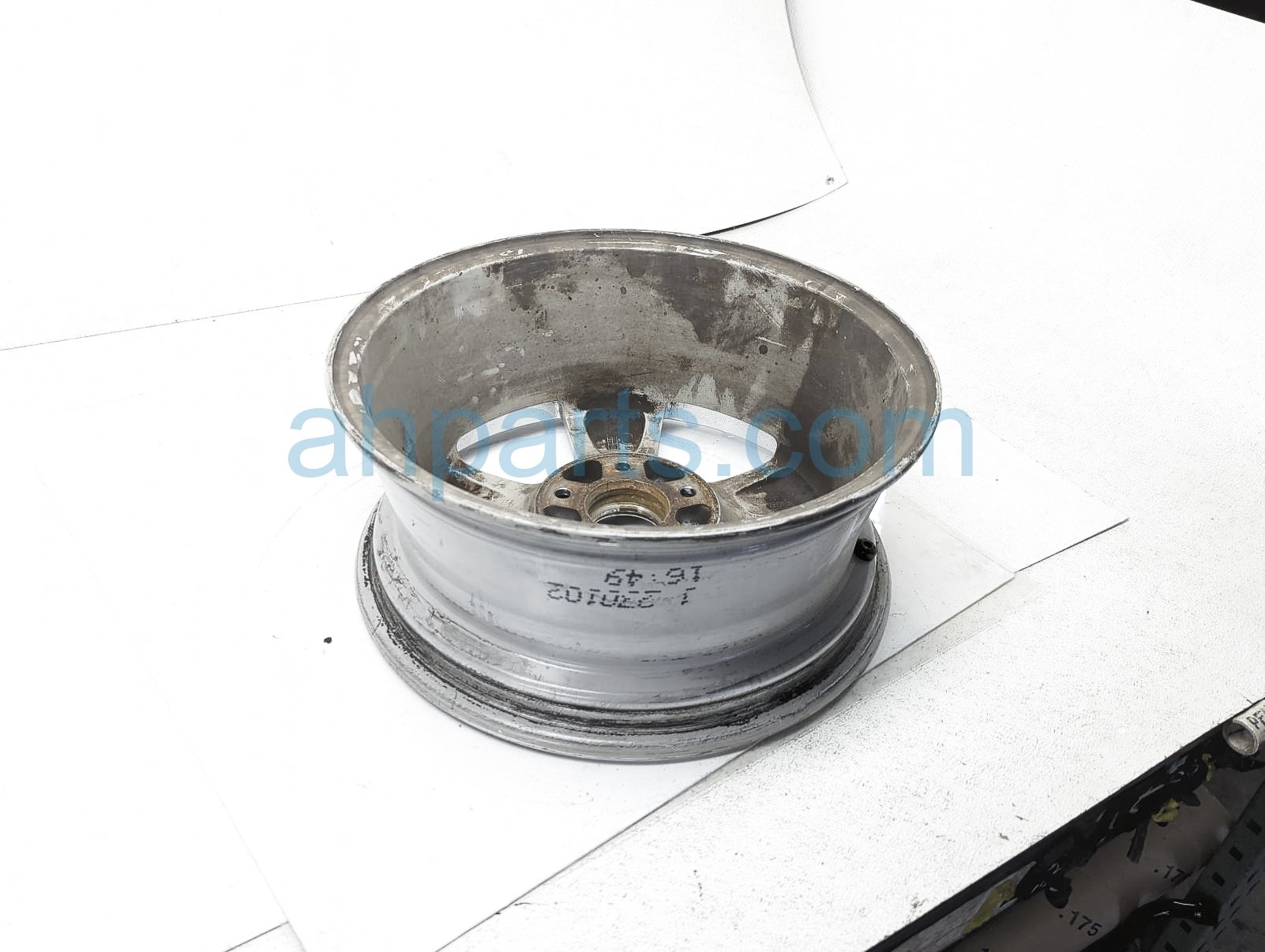 Sold 2002 Saab 9-3 16 Inch Rim / Wheel - 400131074