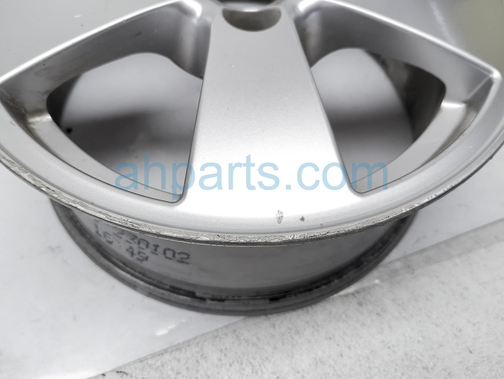 Sold 2002 Saab 9-3 16 Inch Rim / Wheel - 400131074