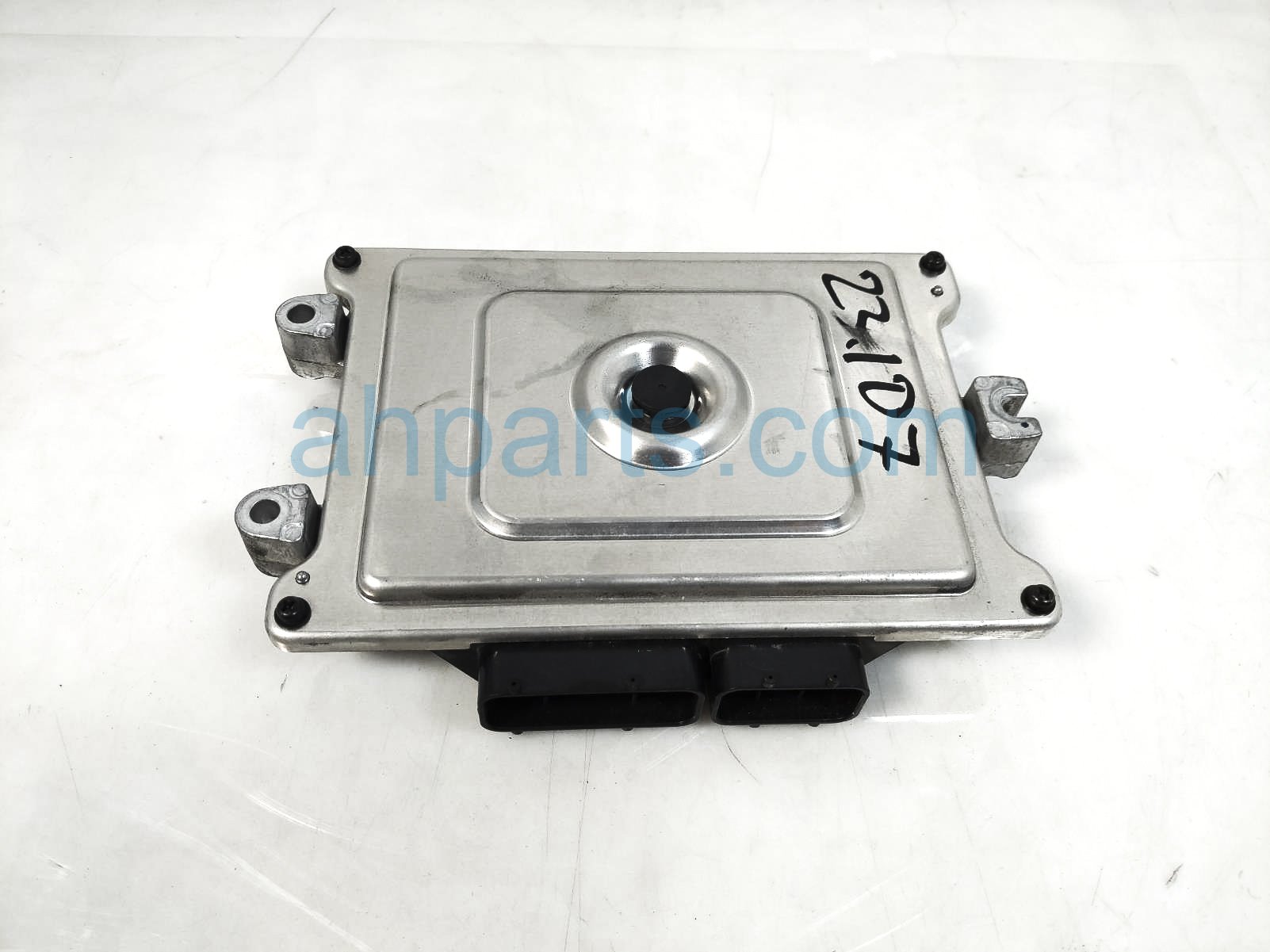 Sold 2020 Honda Accord Ecu Control Module / Engine Computer Unit - At 37820-6A0-952,