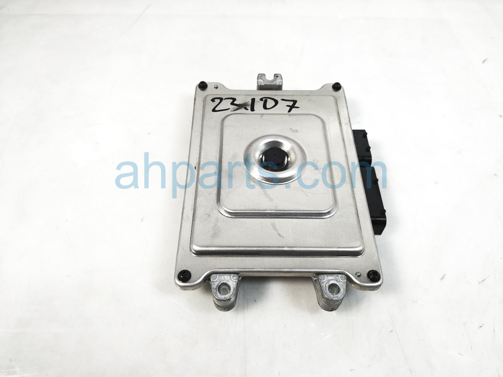 Sold 2020 Honda Accord Ecu Control Module / Engine Computer Unit - At 37820-6A0-952,