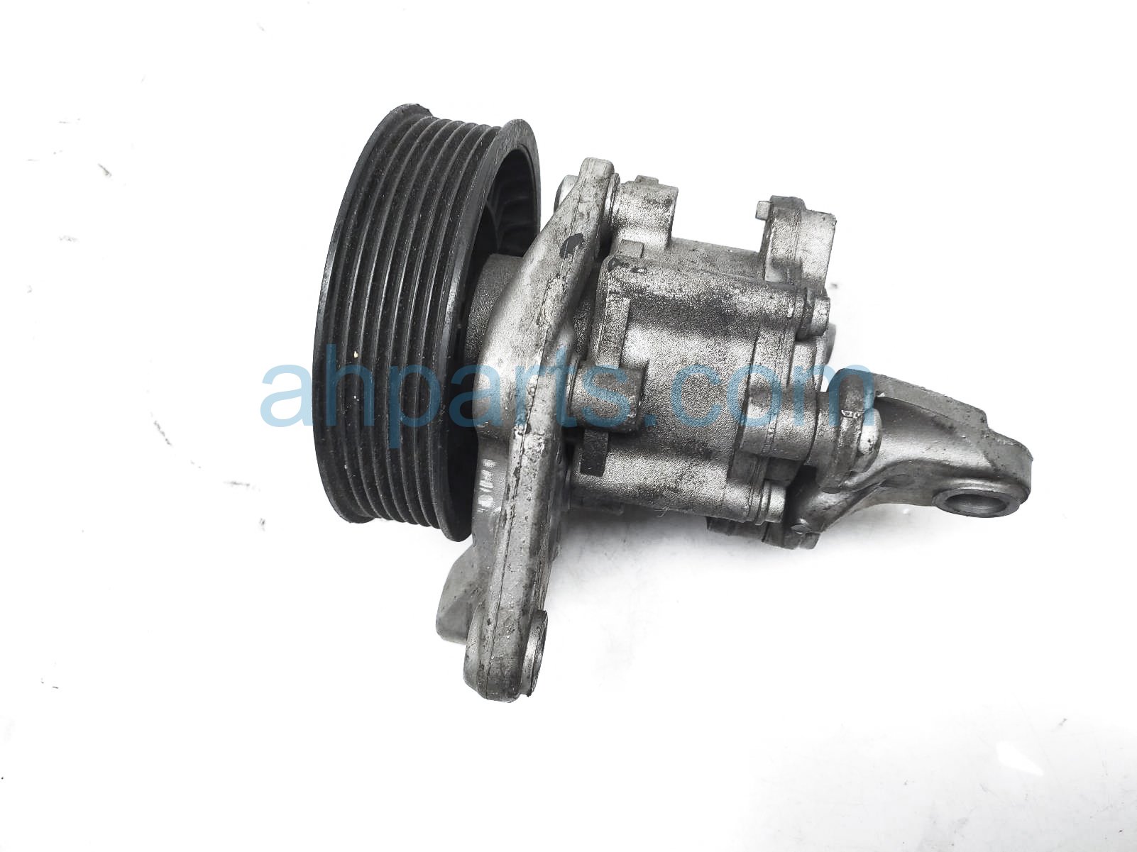 Sold 2011 BMW 335i Power Steering Pump 32-41-6-779-244,