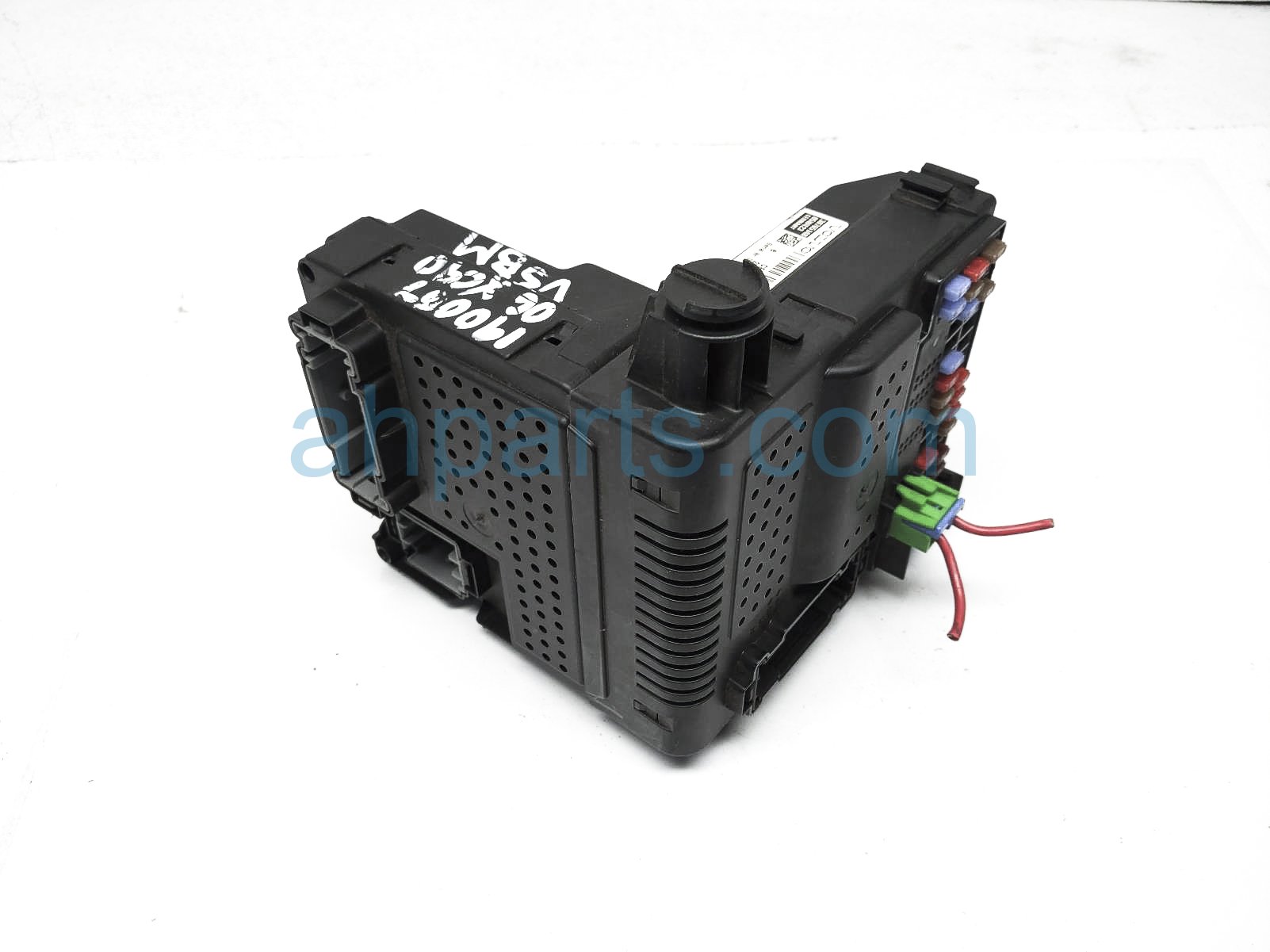 Sold 2006 Volvo Xc90 Central Fuse Box Unit 30765148