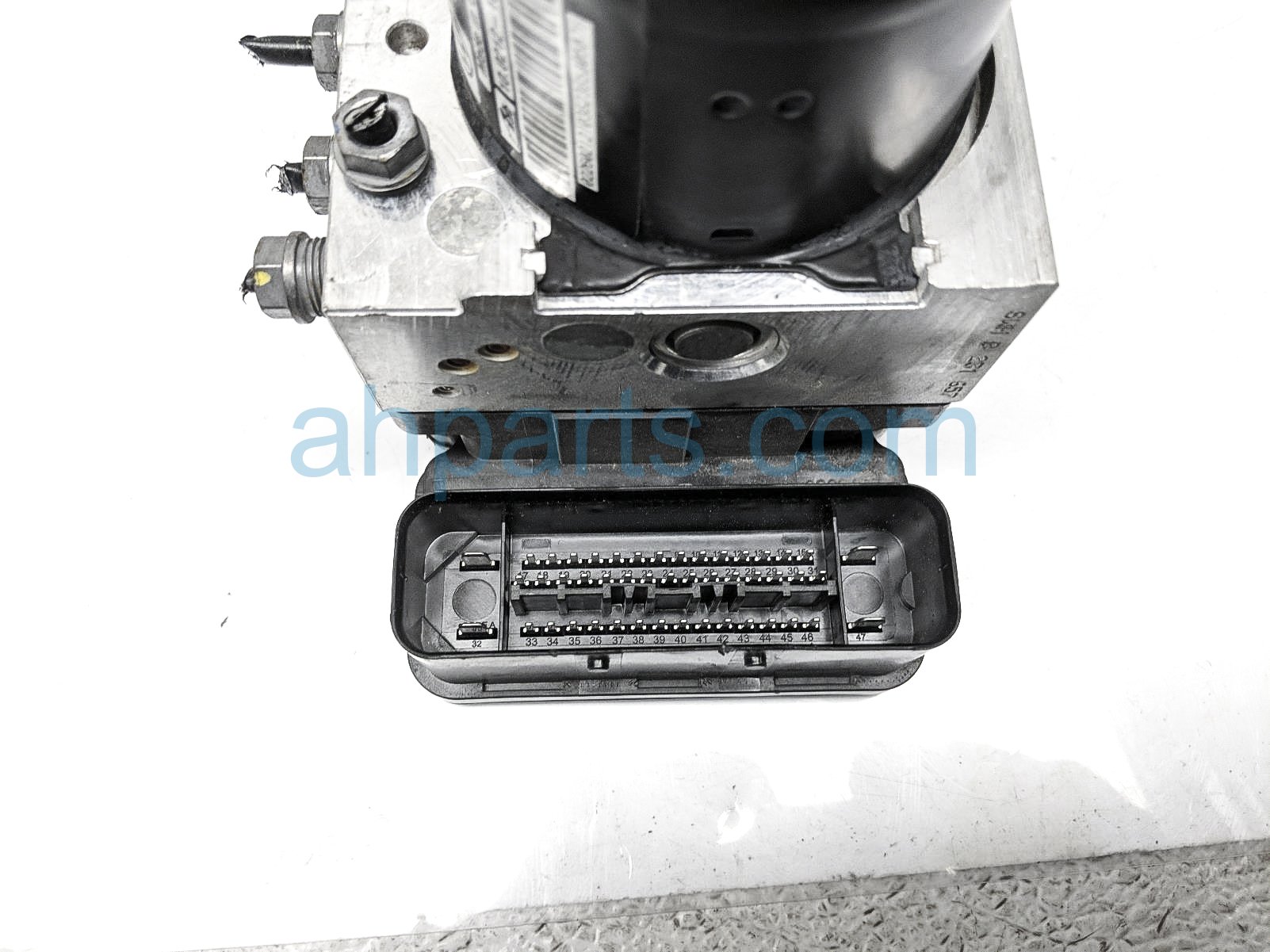 Sold 2015 Volkswagen Passat (anti Lock Brake) Abs/vsa Pump/modulator ...