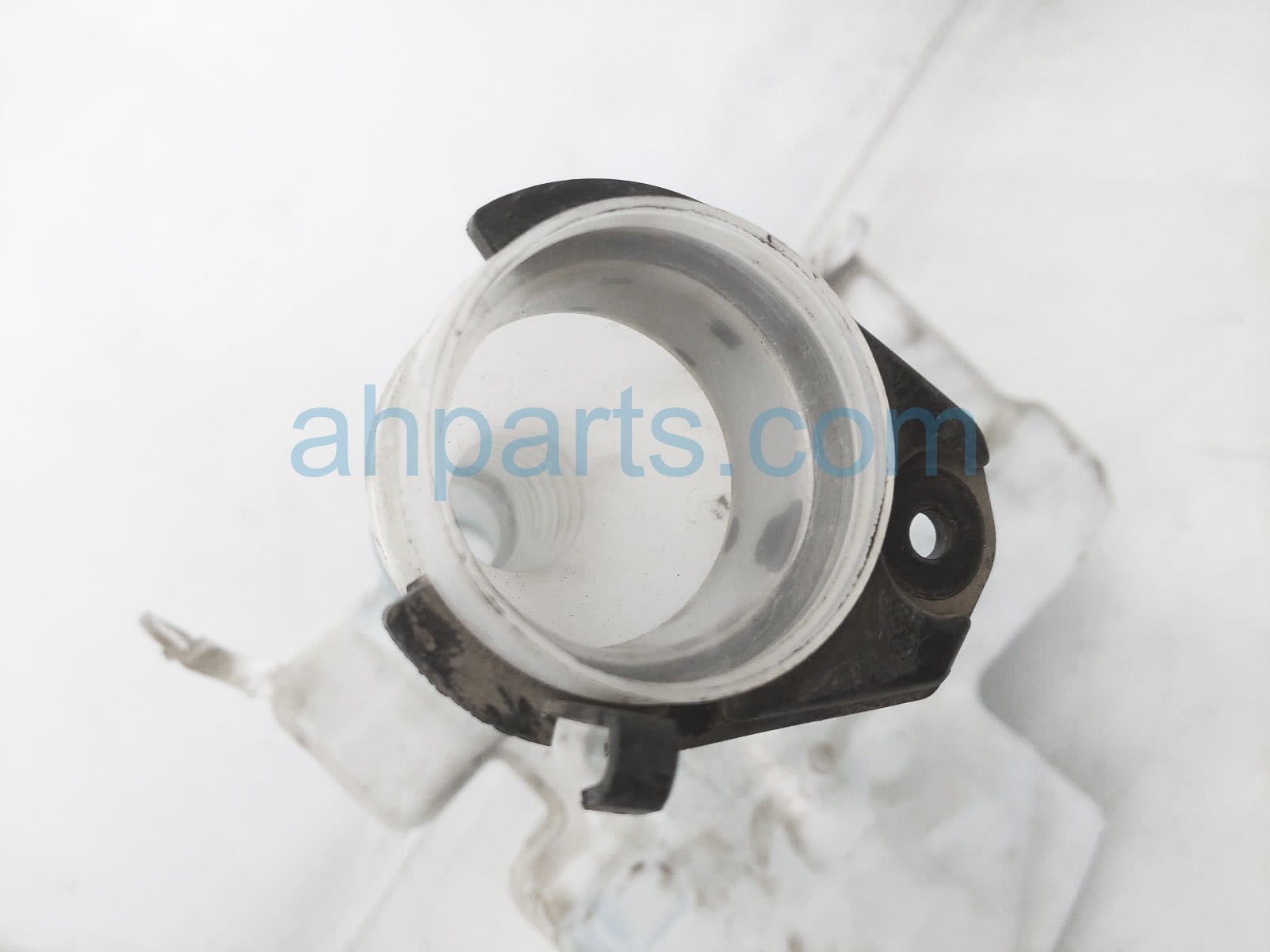 Sold 2014 Lexus Gs350 Windshield Washer Reservoir Tank 85315-30390,