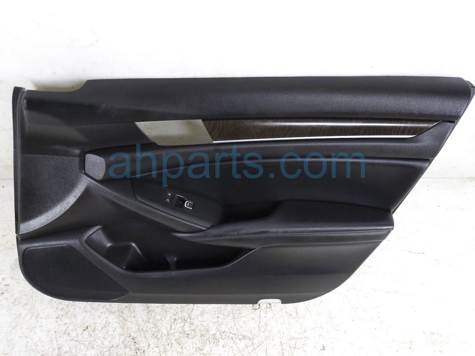 Sold 2018 Honda Accord Trim / Liner Front Passenger Interior Door Panel ...