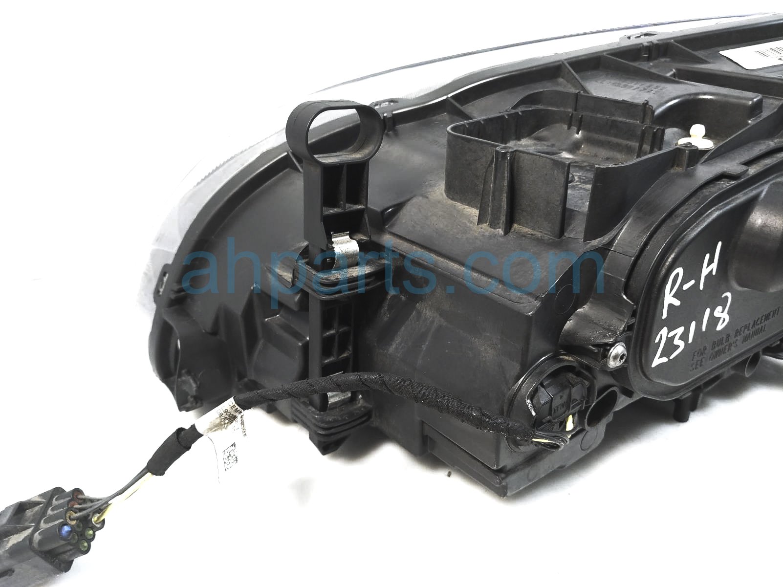 2016 Volvo S60 Headlight Passenger Headlamp / Light 31420288