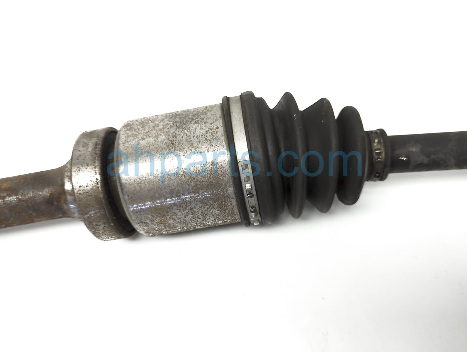 Sold 2008 Volvo C70 Front Passenger Axle Drive Shaft 36000559