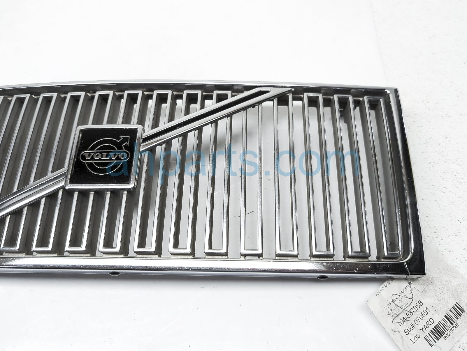 Sold 1990 Volvo 740 Chrome Grille 3518198