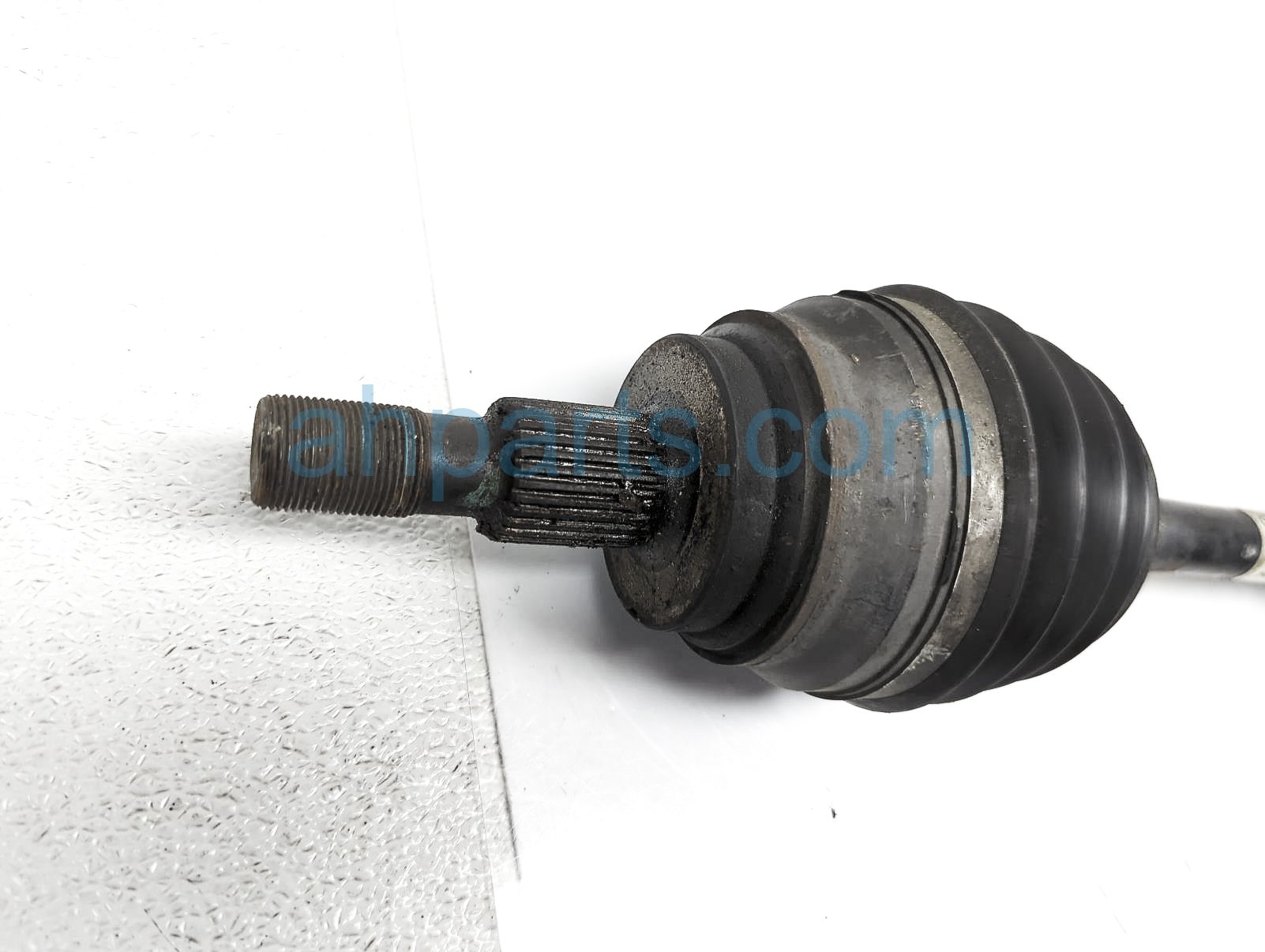 Sold 2007 Mercedes Ml350 Front Driver Axle Shaft 164-330-08-01,