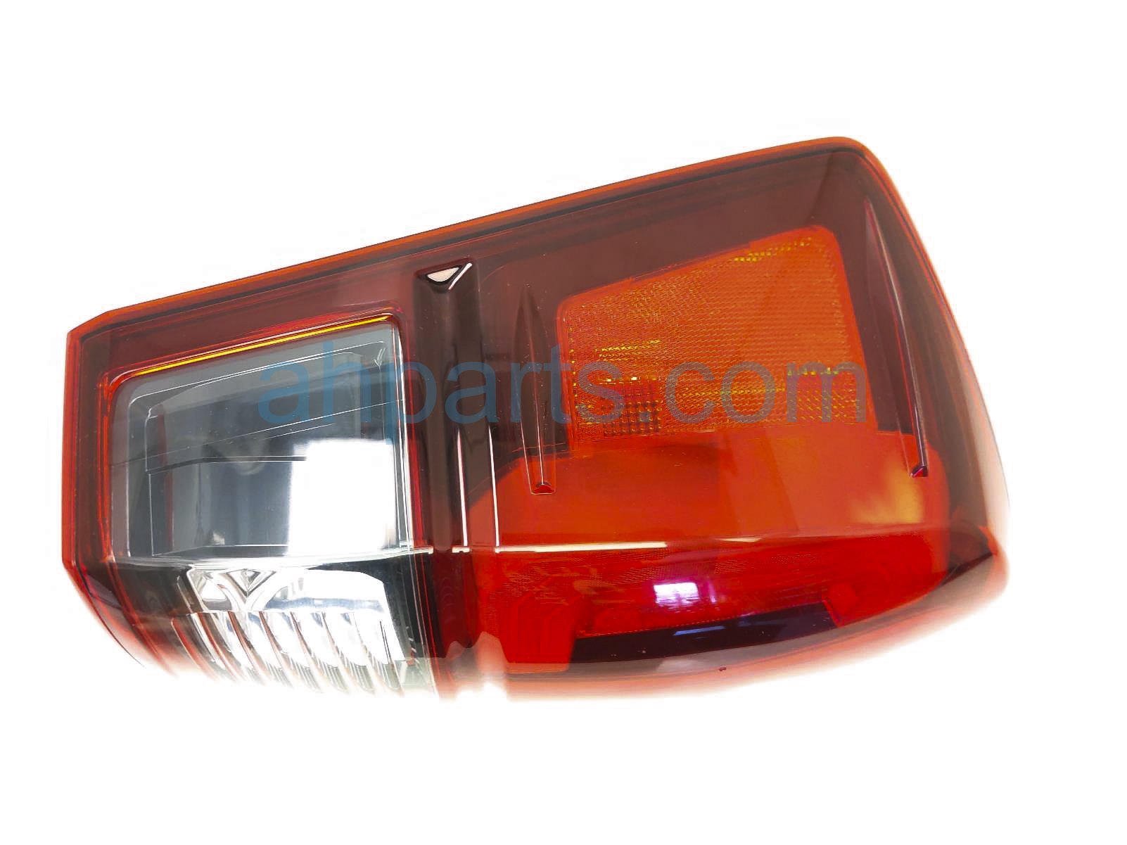 Sold 2022 Toyota Tacoma Light / Rear Driver Tail Lamp (on Body) 81560 ...