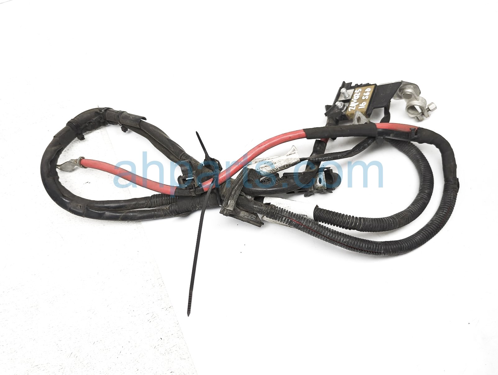 Sold 2016 Volvo S60 Positive Battery Cable W/relay 31473638,