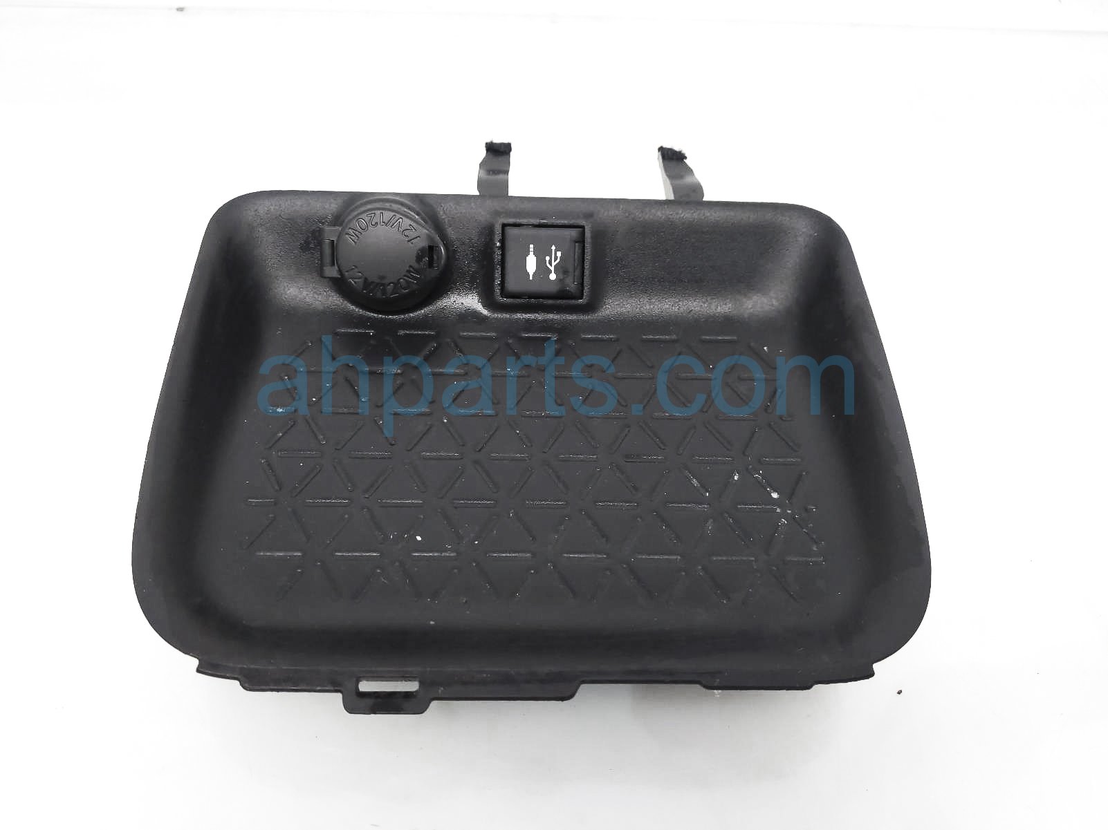 Sold 2019 Toyota Rav 4 Power Port / Usb & Tray Assy 58813-0R060-C2,
