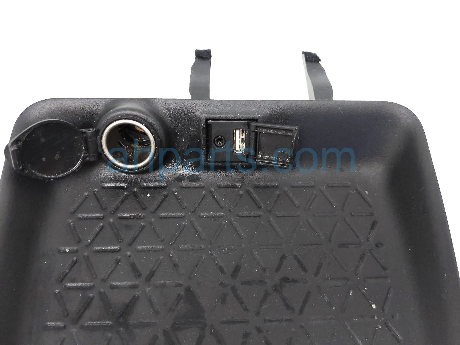 Sold 2019 Toyota Rav 4 Power Port / Usb & Tray Assy 58813-0R060-C2,