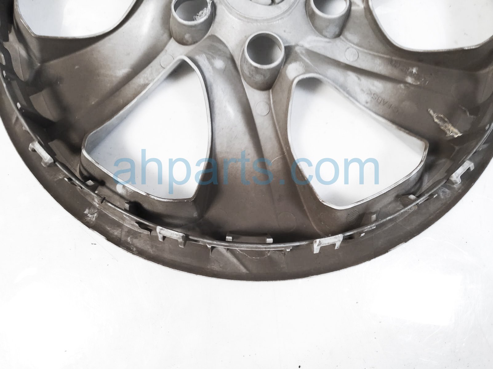 Sold 2019 Toyota Rav 4 Wheel Cover / 17 Inch 5-spoke Hub Cap 42602-0R040,