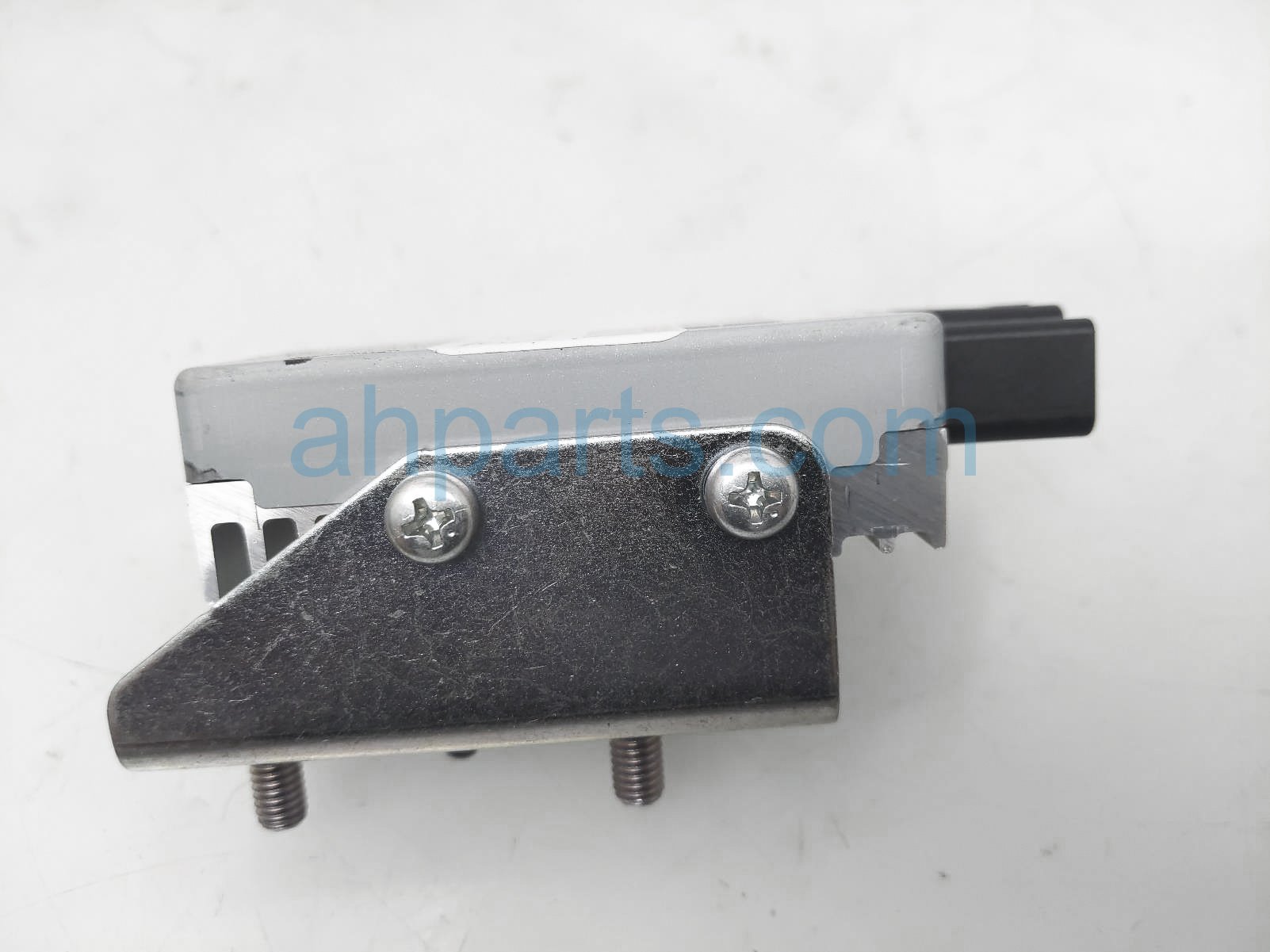 Sold 2013 Lexus Es 350 Fuel Pump Control Module 89570-33040,