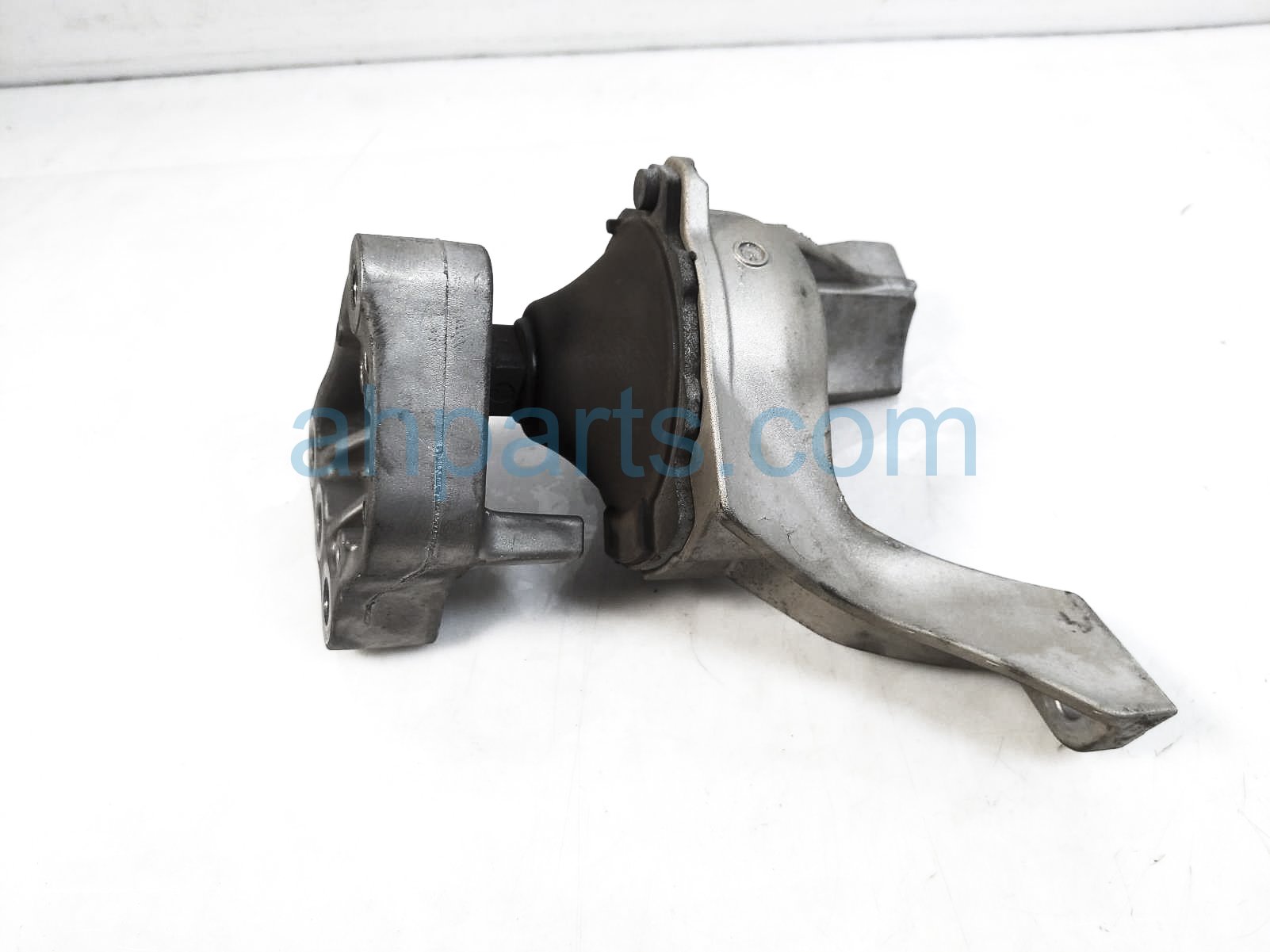 Sold 2020 Honda Accord Engine/motor Passenger Engine Side Mount - Sport ...