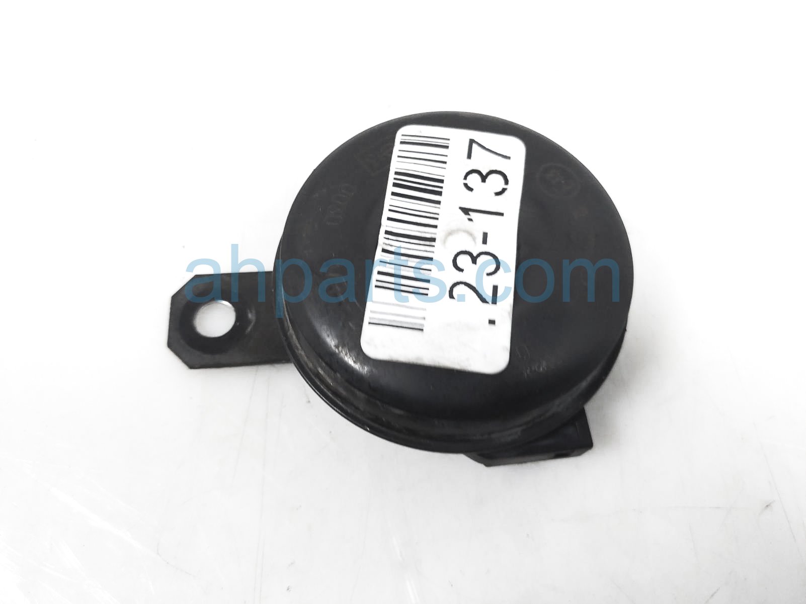 Sold 2019 Toyota Rav 4 Low Note Horn 86520-20300,