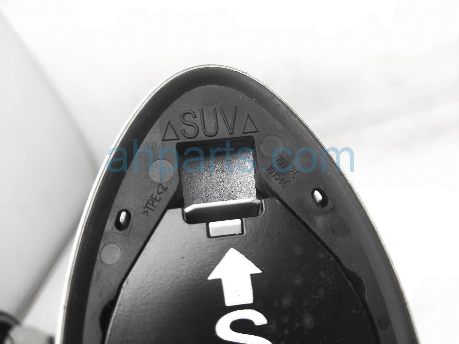 Sold 2016 Toyota Highlander Roof Mounted Antenna - White 86760-0E020,