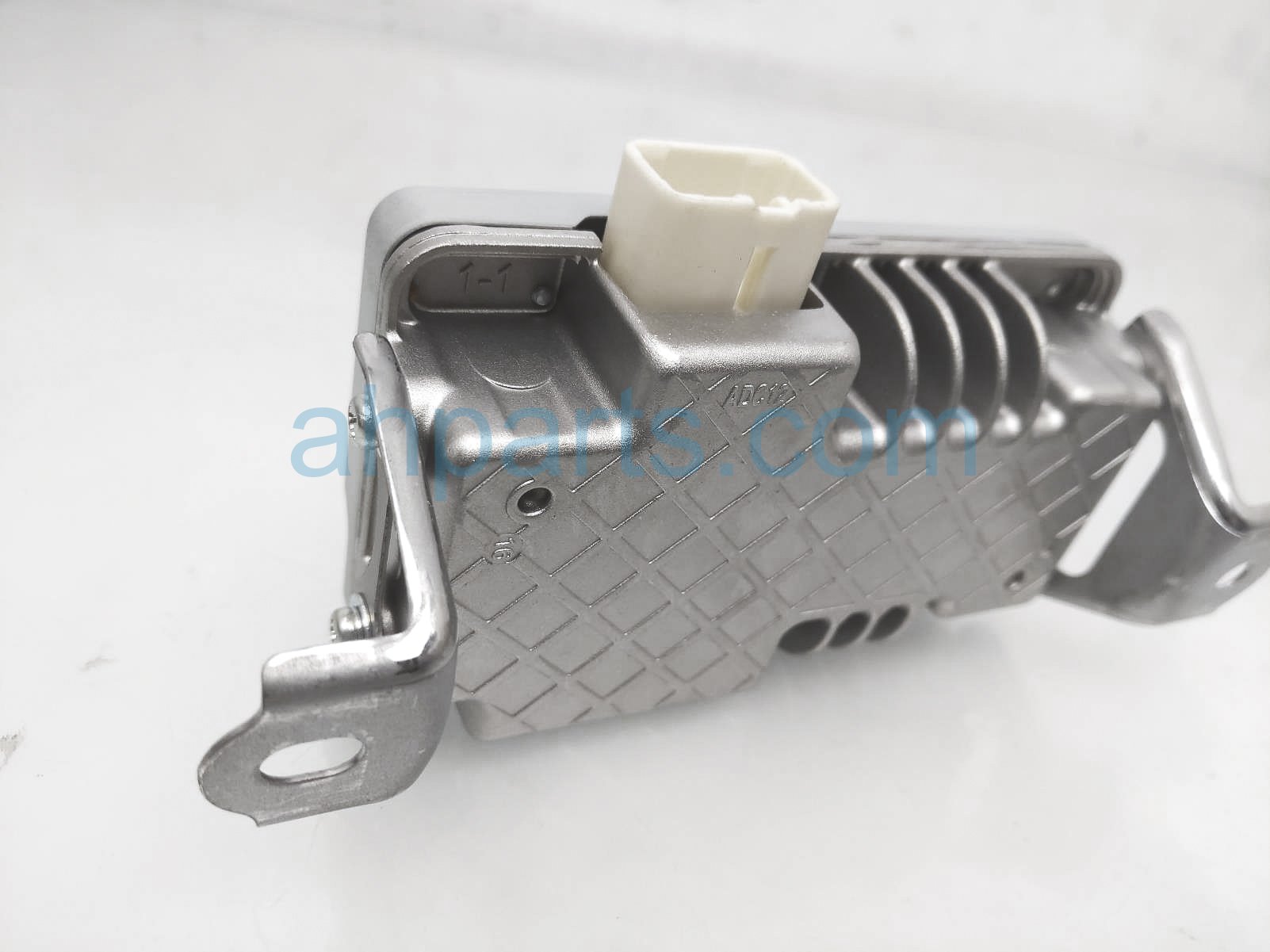 Sold 2016 Toyota Highlander Voltage Regulator Unit 8621048100