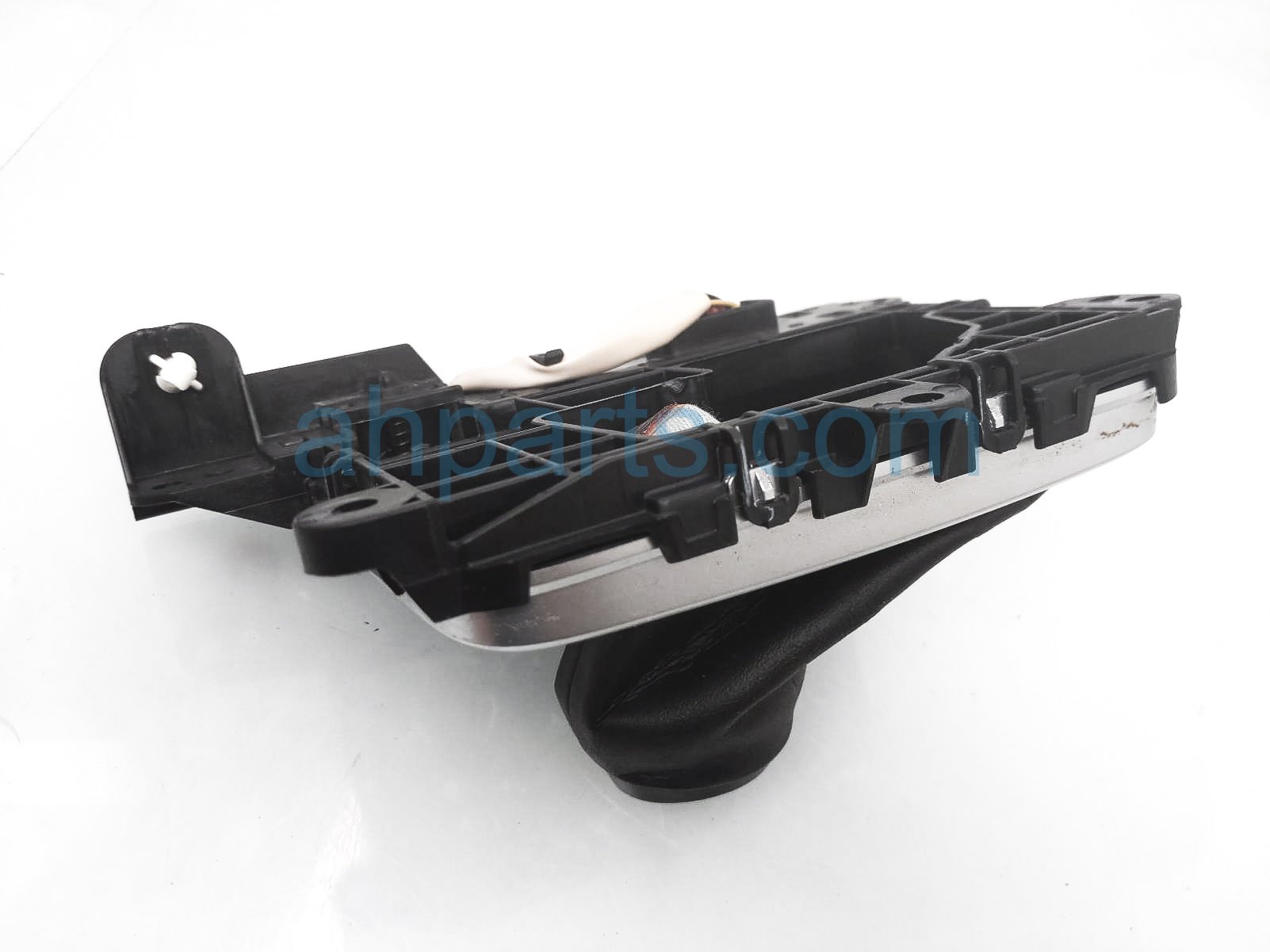 Sold 2016 Toyota Highlander A.t Floor Shift Indicator With Boot 58808 ...