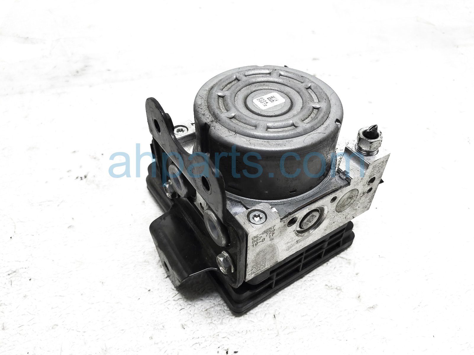 Sold 2018 Honda Accord (anti Lock Brake) Abs/vsa Pump/modulator 57100-TVA-A16,