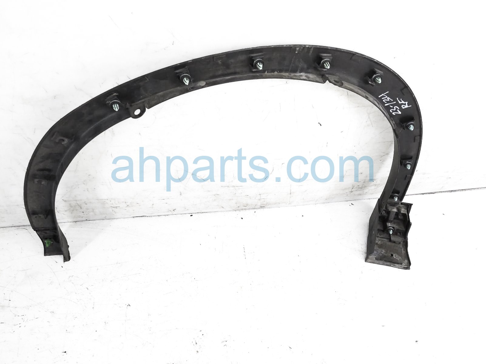 Sold 2017 Mazda CX-5 Front Passenger Fender Flare KB7W-51-W20E-8N,