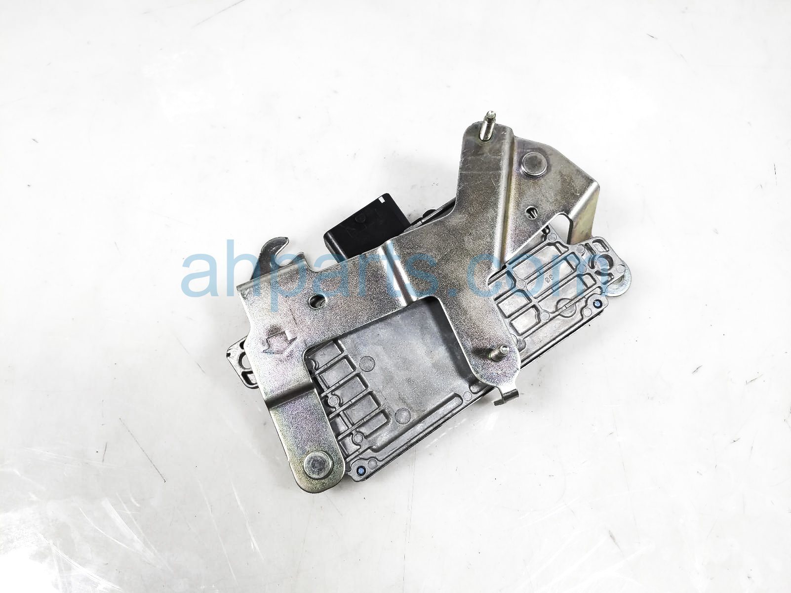 Sold 2020 Nissan Altima Transmission Control Module 310F6-5NA0A,