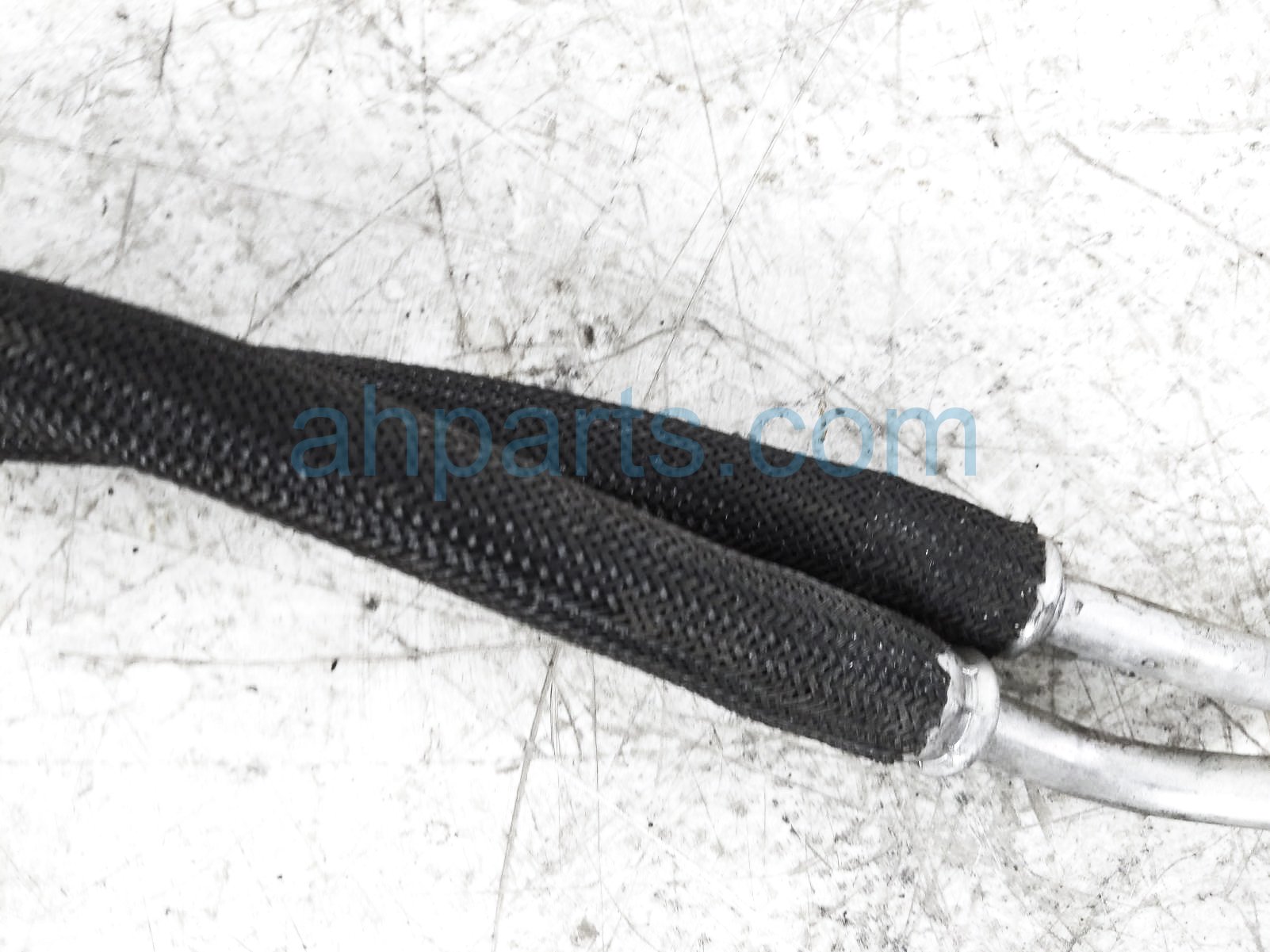 Sold 2019 Chrysler Pacifica Transmission Oil Cooler Line 68217330AC