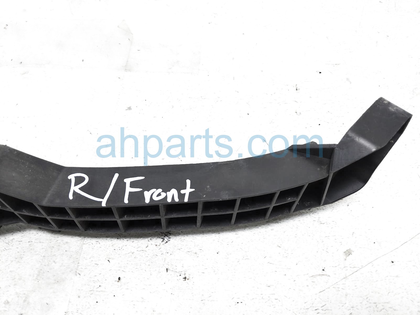 Sold 2018 Honda Accord Passenger Headlight Bumper Bracket 71140-TVA-A00,