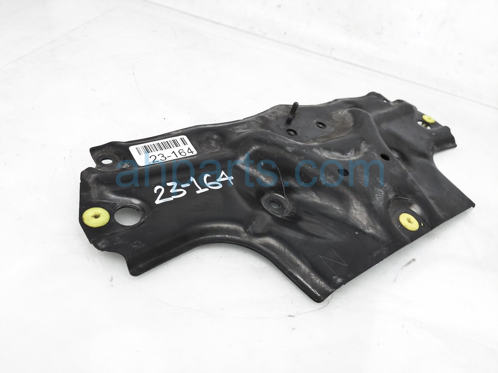 Sold 2019 Lexus Is300 Crossmember Skid Plate ( Front ) 51219-30051,