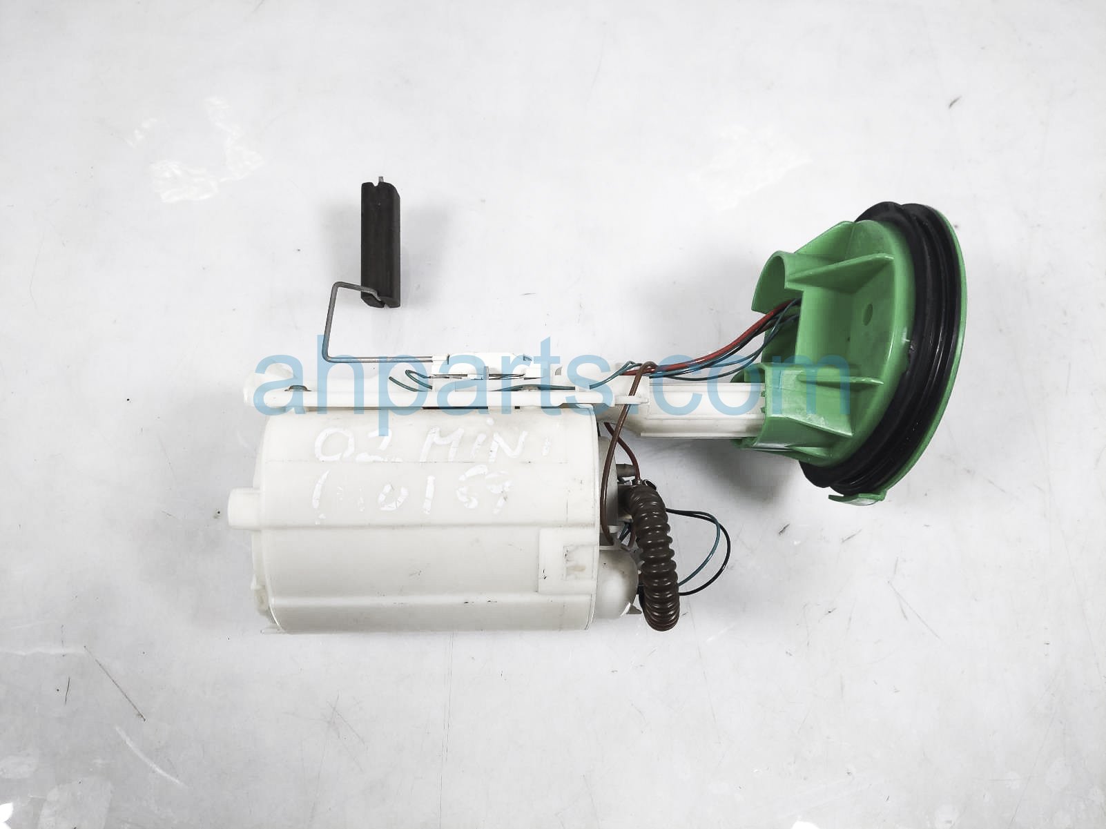 2007 BMW Mini Cooper Gas / Fuel Pump Assy 16112755082