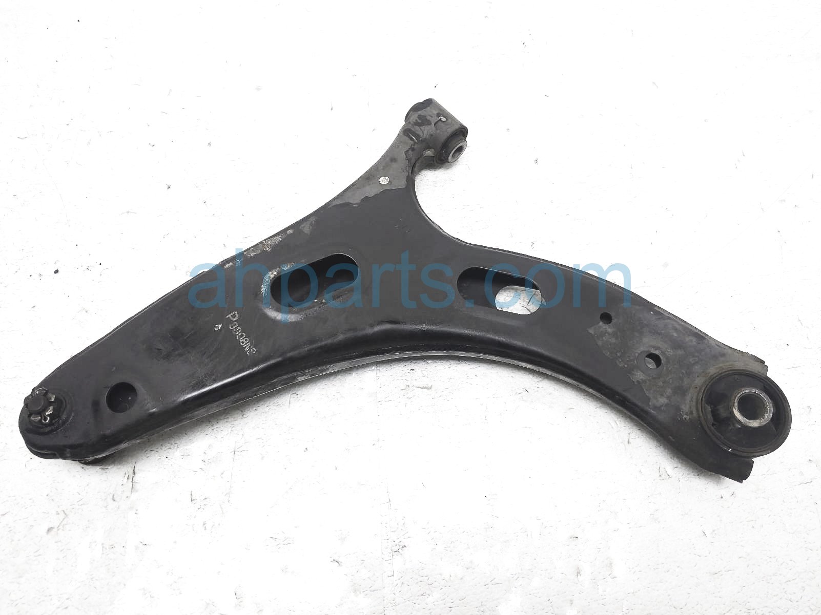 Sold 2019 Subaru Forester Front Passenger Lower Control Arm 20202FL041