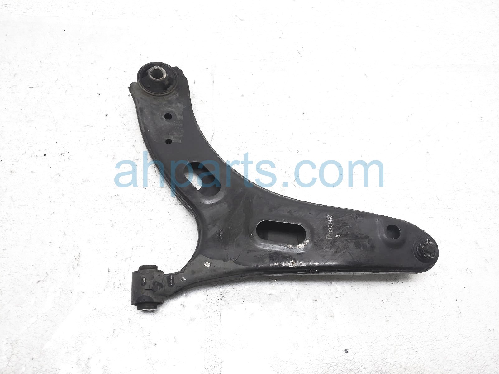 Sold 2019 Subaru Forester Front Passenger Lower Control Arm 20202FL041