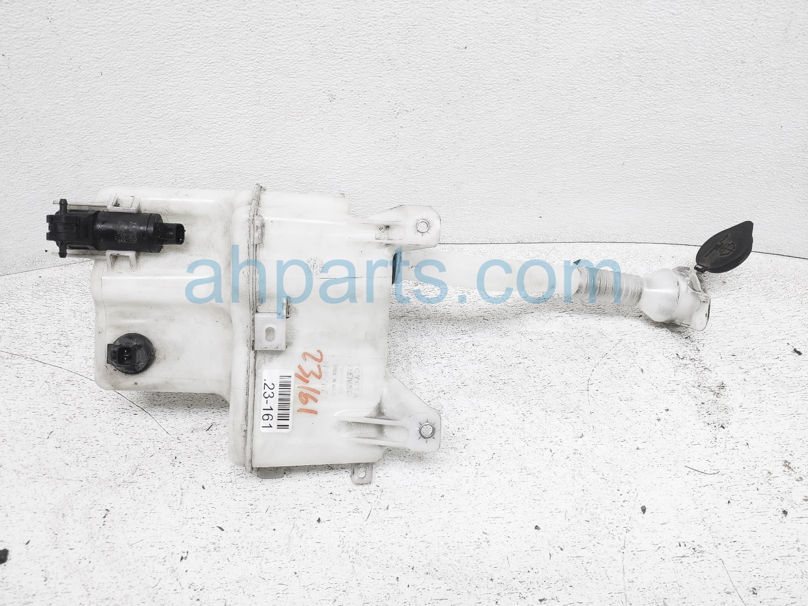 Sold 2017 Lexus Rx350 Windshield Washer Reservoir Tank 85330-0E031,