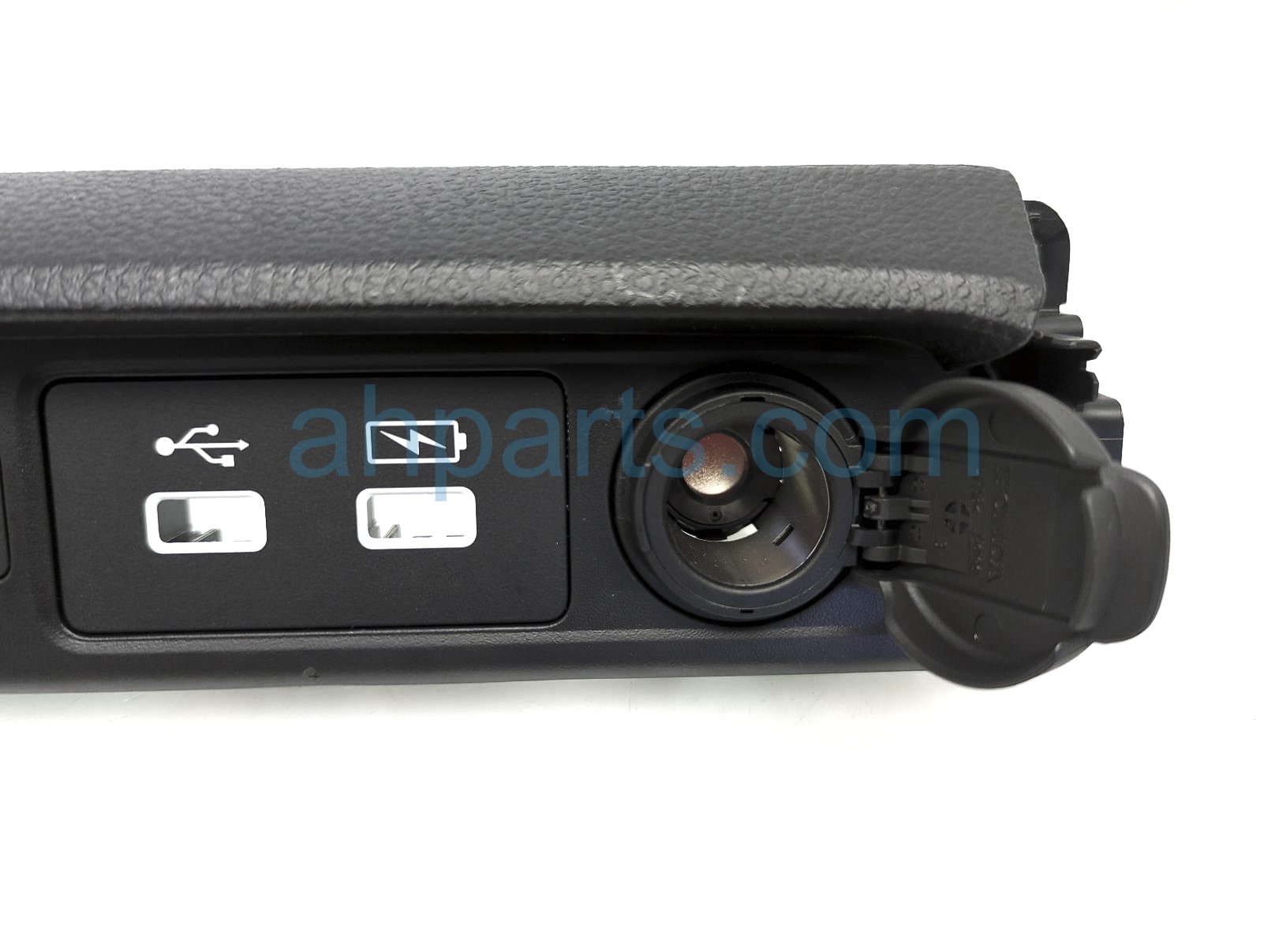 Sold 2023 Honda Civic Aux Usb & Power Outlets 83427-T20-A11ZA,