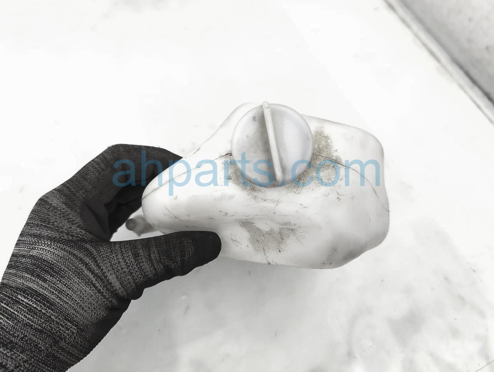 Sold 2022 Honda Civic Coolant Overflow Reservoir Tank 19101-64A-A00,