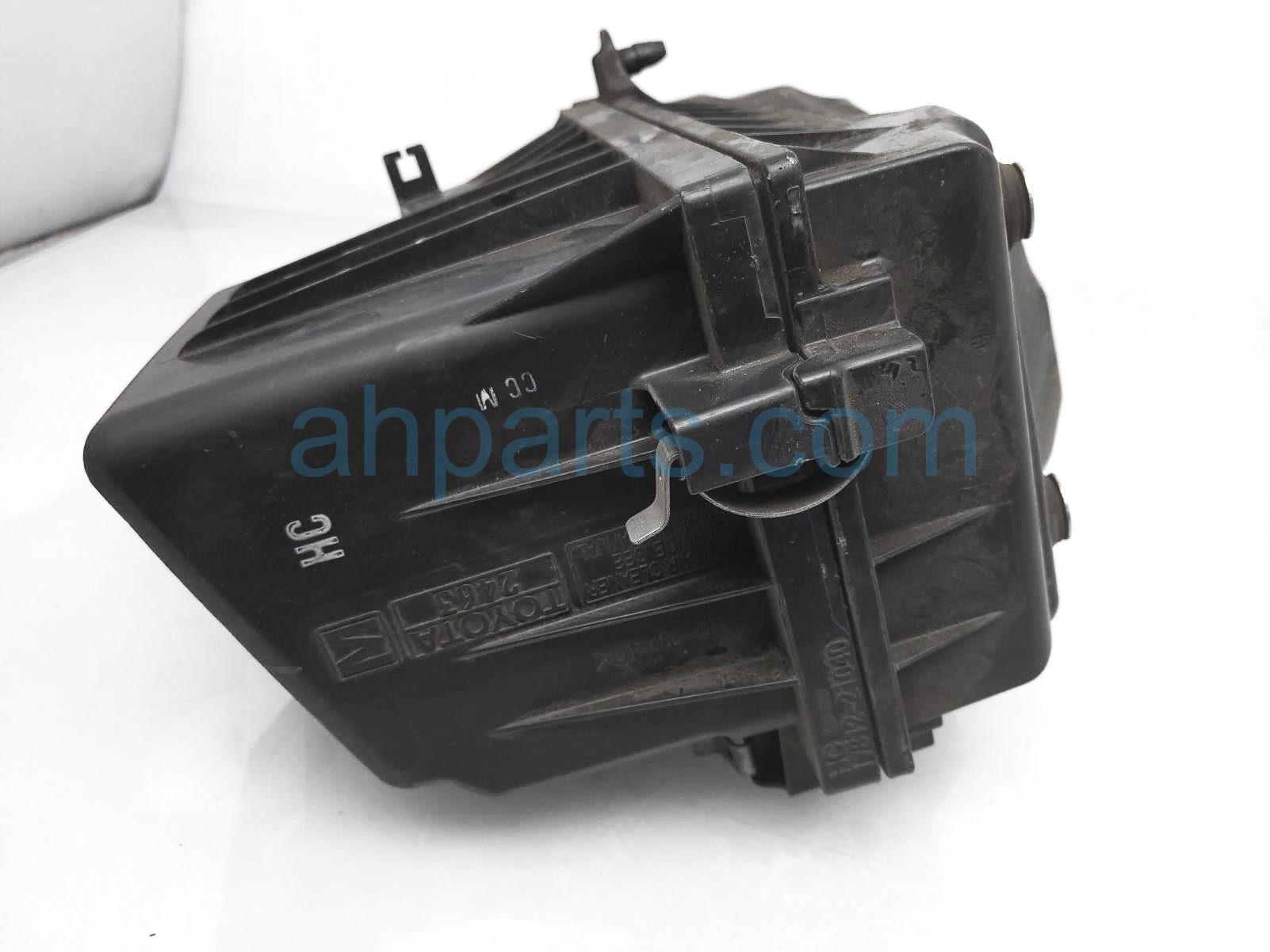 Sold 2019 Toyota Corolla Air Cleaner Intake Box - 2.0l - Htbk 17705-F2010,